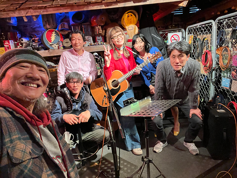 茅ヶ崎BOTCHY BOTCHY / 30分一本ライブ – 茅ヶ崎日記